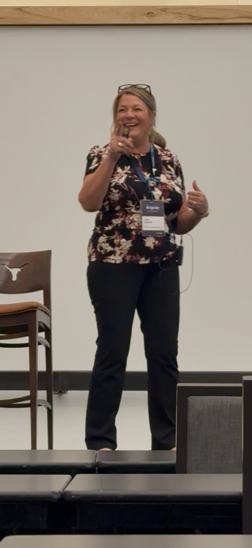 Laura E. Kennedy | Author · Speaker · Strategist